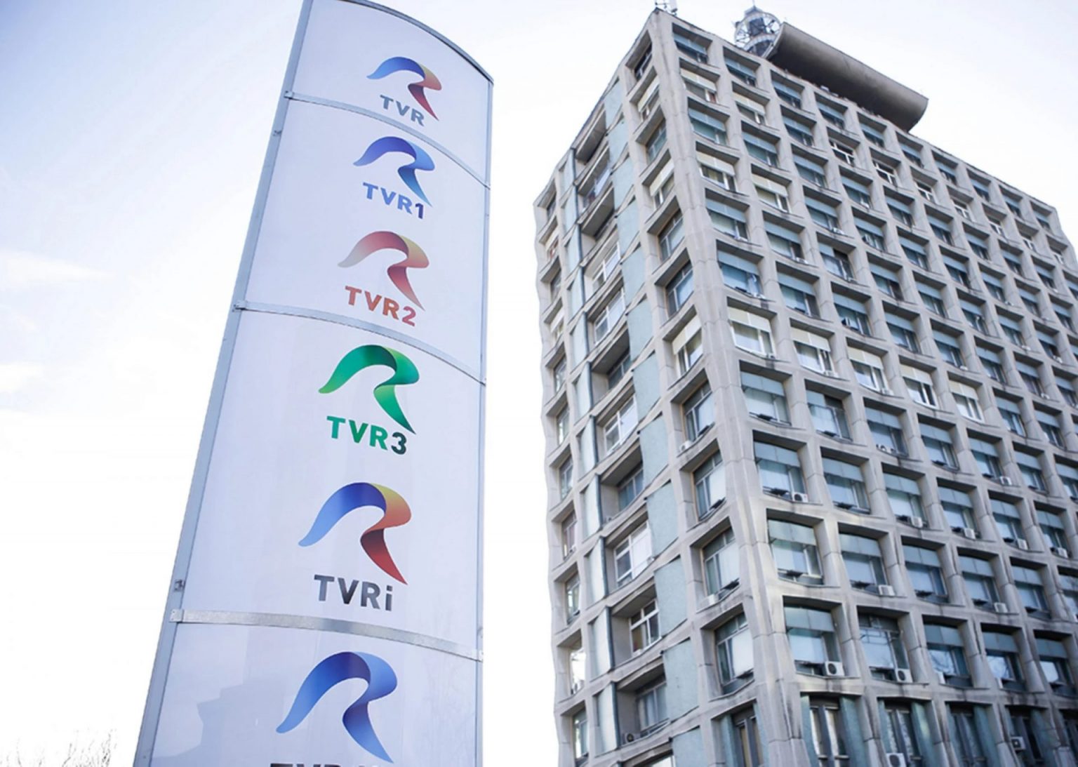TVR FOLCLOR dispare de pe micile ecrane și trece exclusiv online, de la ...